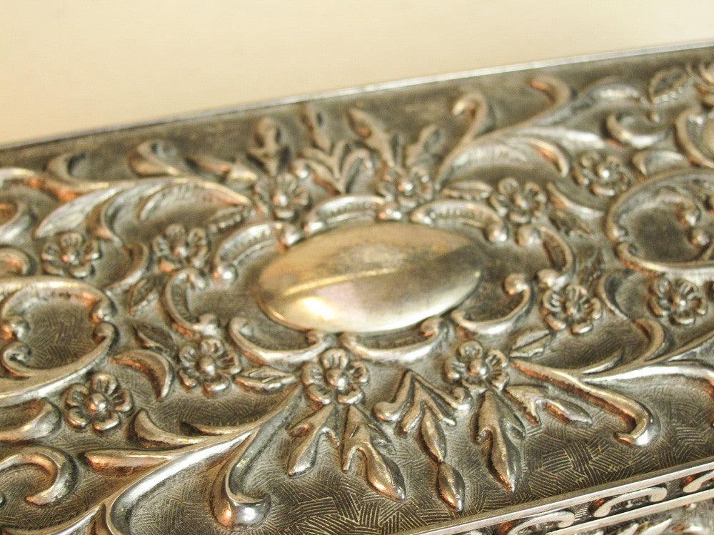 Sadie's silver plated stash box - Antares Furnishings
