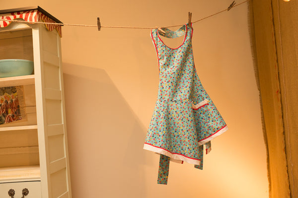Handmade full apron with ric-rac border - Antares Furnishings